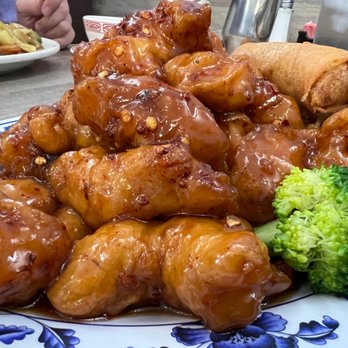 WONG’S CHINESE DINING - 120 Photos & 182 Reviews - 1139 E Buckeye Rd ...