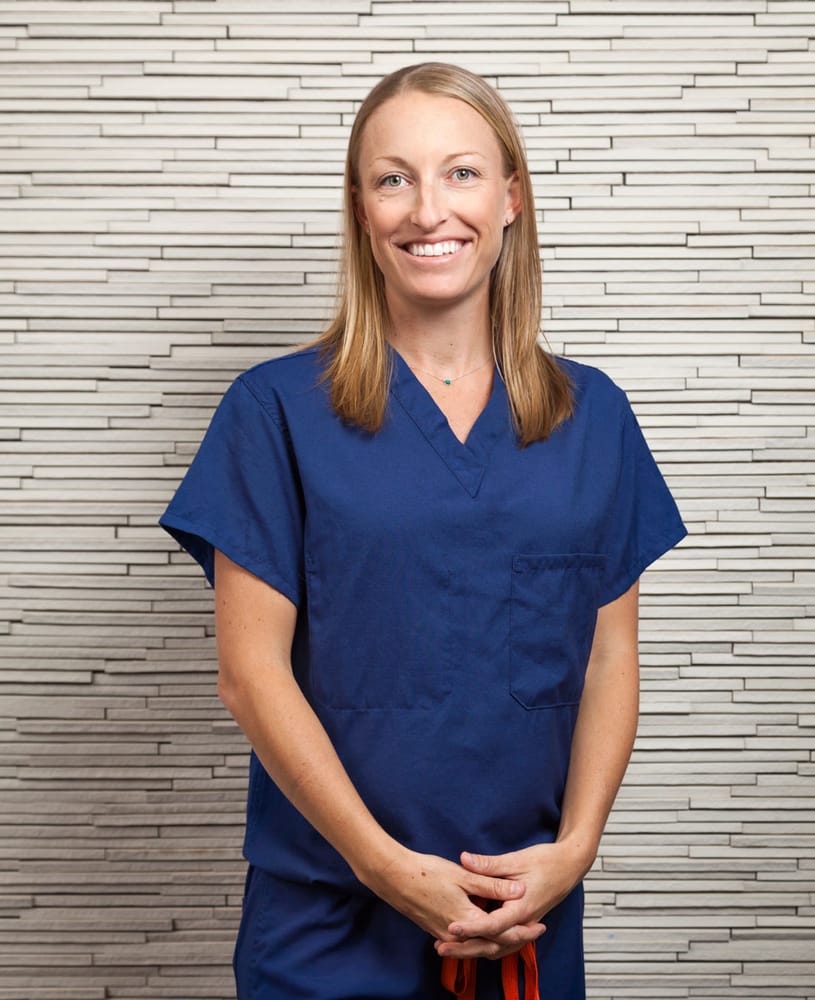 ALLYSON A. ESTESS, MD - Updated November 2025 - 16 Reviews - 13160 ...