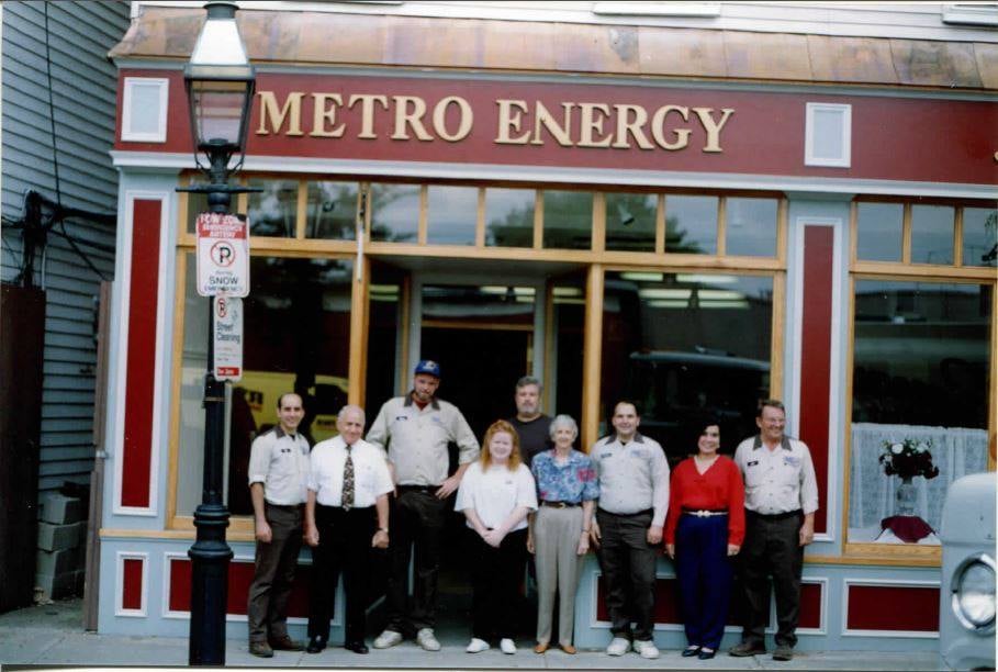 METRO ENERGY - M & T OIL - Updated December 2025 - 11 Photos - 641 E ...