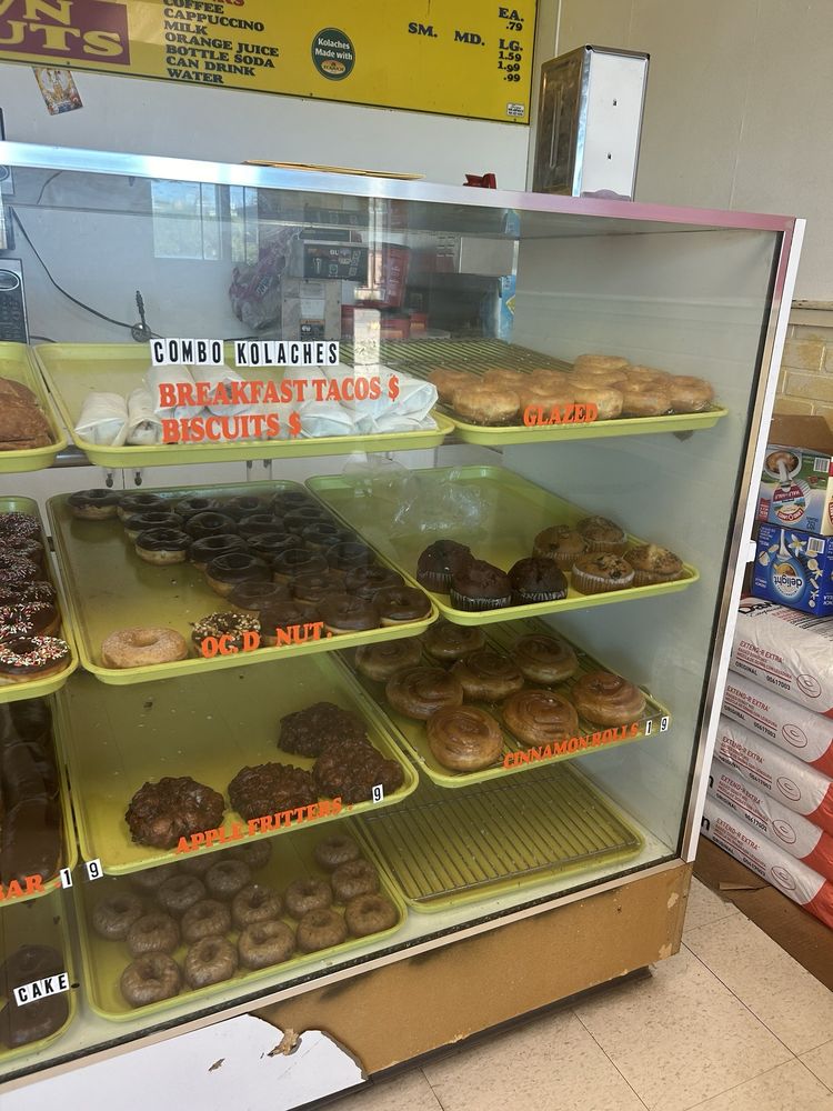 DAWN DONUT - Updated October 2025 - 12 Photos & 27 Reviews - 706 ...