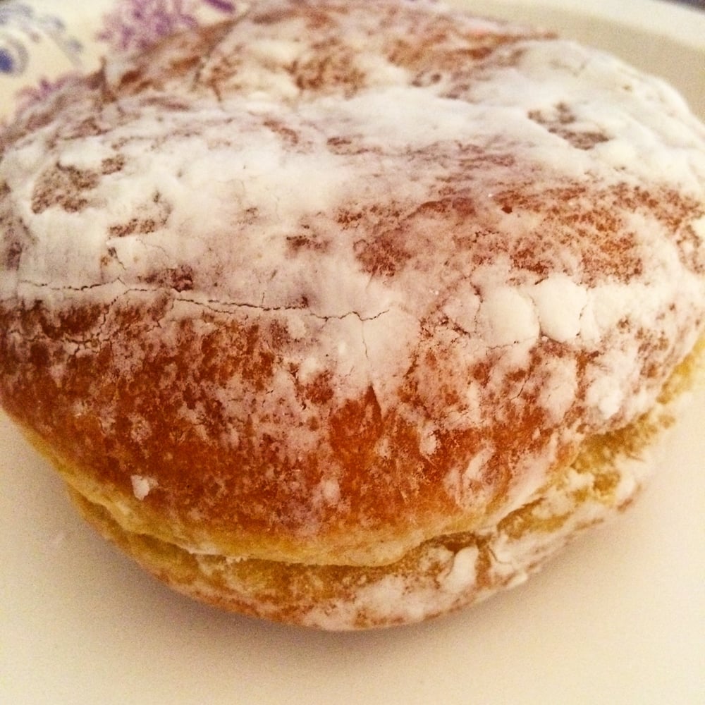 BEACH DONUT SHOP - 77 Photos & 120 Reviews - 344 E Main St, Clinton ...