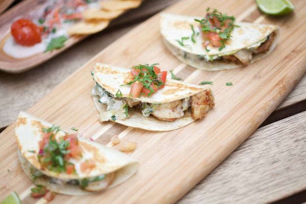 SURF BAR SEAFOOD RESTAURANT & GRILL - Updated February 2025 - 545 ...