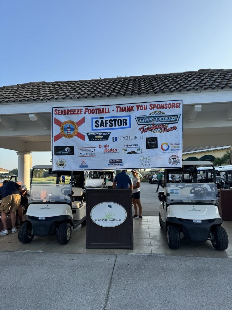 ABACO WINDOWS - Updated December 2025 - 133 Photos - 1094 Flomich St ...