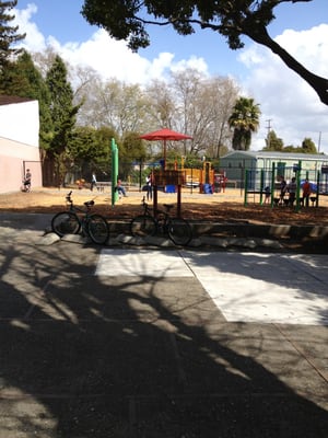 SAN LORENZO LIBRARY - Updated December 2025 - 23 Photos & 46 Reviews ...