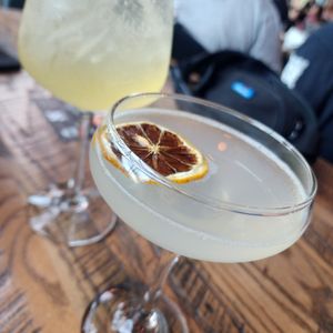 SYN ROOFTOP & BAR - Updated August 2025 - 43 Photos & 26 Reviews - 1975 ...