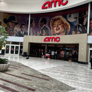 AMC SOUTHCENTER 16 - 174 Photos & 271 Reviews - 3600 Southcenter Mall ...