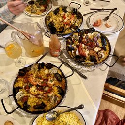 SPAIN INN - Updated July 2025 - 117 Photos & 134 Reviews - 1707 W 7th ...