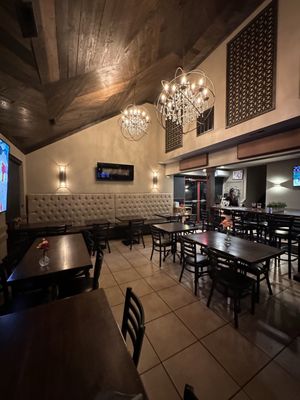 NEW RIVER TAPHOUSE - Updated December 2025 - 1074 Photos & 585 Reviews ...