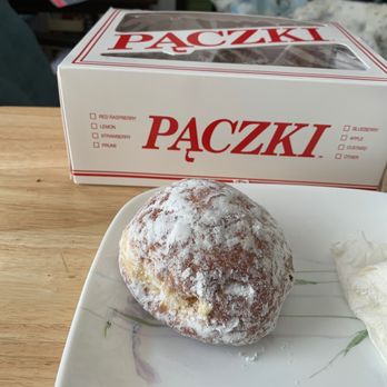 HELFER’S PASTRIES & DELI CAFE - Updated April 2025 - 58 Photos & 60 ...