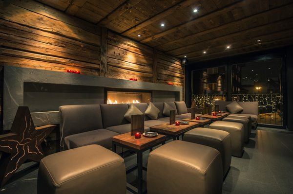 LOFT CLUB - CLUBBING 25+ - Bahnhofstrasse 41, Zermatt, Valais ...