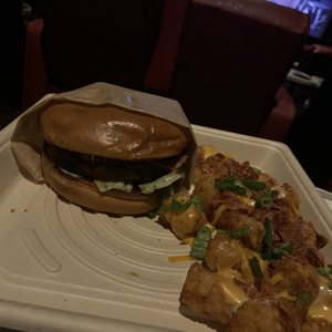 AMC DINE-IN CORAL RIDGE 10 - 406 Photos & 517 Reviews - 3401 NE 26th ...