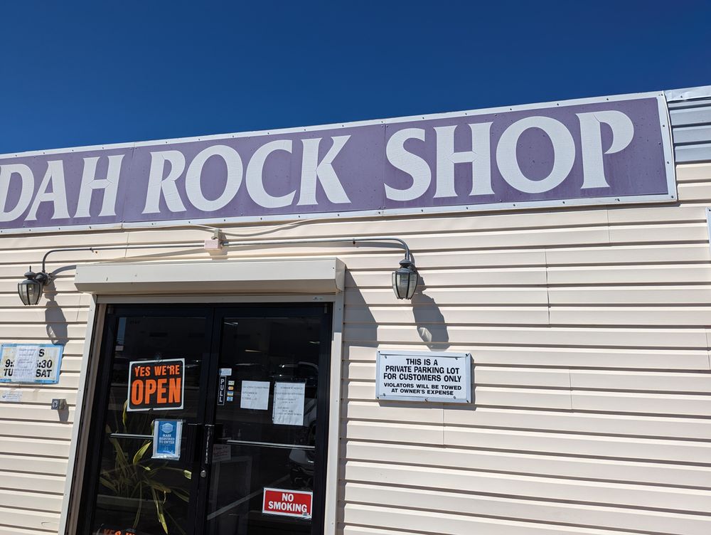 DAH ROCK SHOP - Updated December 2025 - 35 Photos & 30 Reviews - 3401 N ...