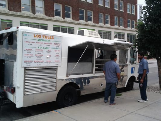 LOS TULES FOOD TRUCK - Updated May 2026 - 400 E 13th St, Kansas City ...