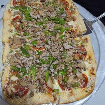 MARIO’S RESTAURANT & PIZZERIA - Updated December 2025 - 46 Photos & 58 ...
