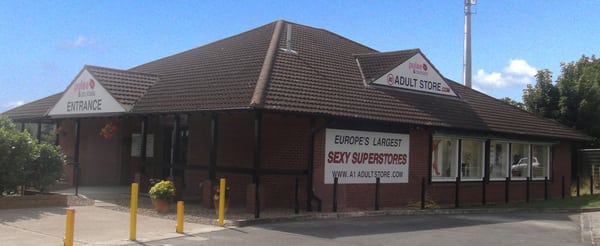 PULSE & COCKTAILS - Updated December 2025 - A1 Southbound, Grantham ...