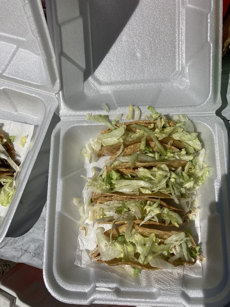 DEZ FLOATING TACOS - Updated July 2025 - 2120 Williamson Rd, Saginaw ...