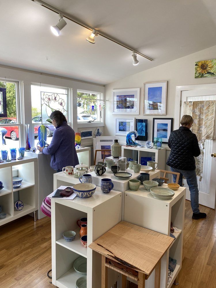 6 1/2 Bridge Street Gallery, Massachusetts | Roadtrippers