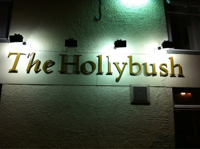 THE HOLLYBUSH INN - High Street, Treharris, Merthyr Tydfil, United ...