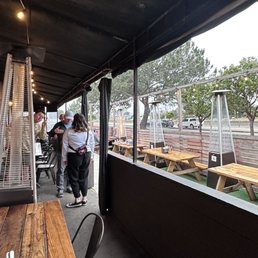 FISH 101 - Updated October 2025 - 1159 Photos & 1509 Reviews - 1468 N ...