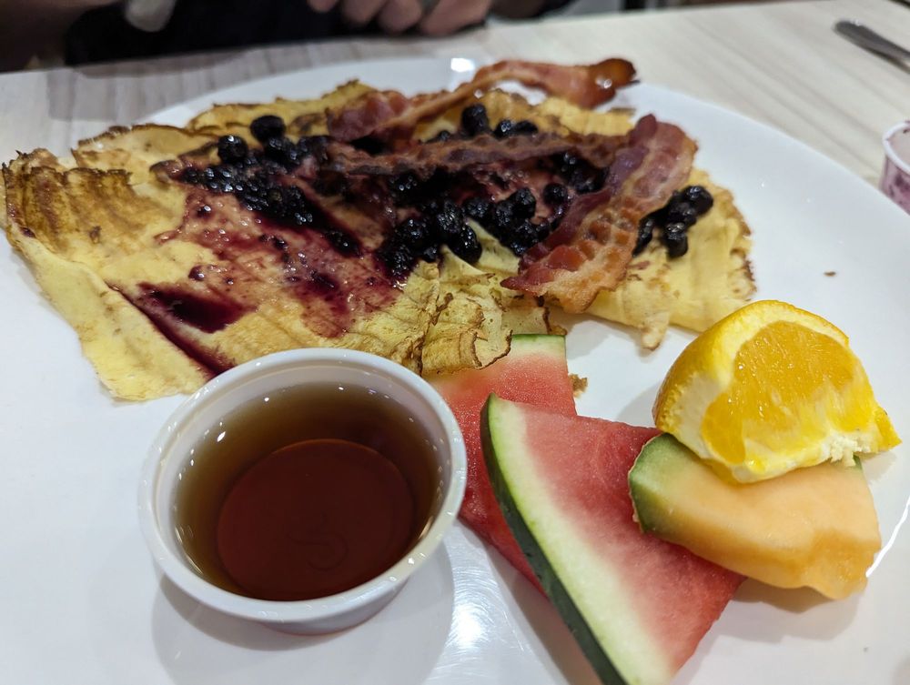 BLAXTON - Updated June 2024 - 2530-505 Rue Principale, Québec, Quebec ...