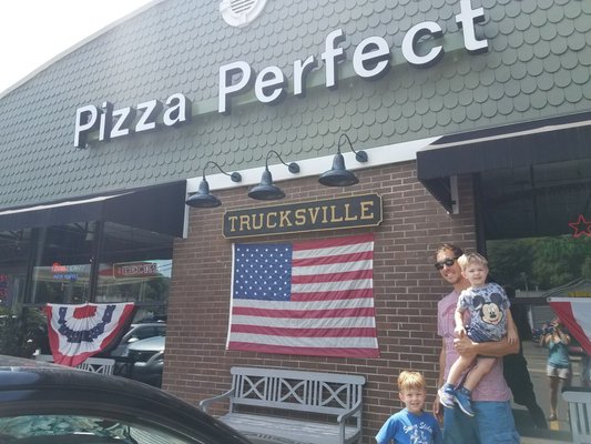 PIZZA PERFECT - 39 Photos & 97 Reviews - Pizza - 16 Carverton Rd ...