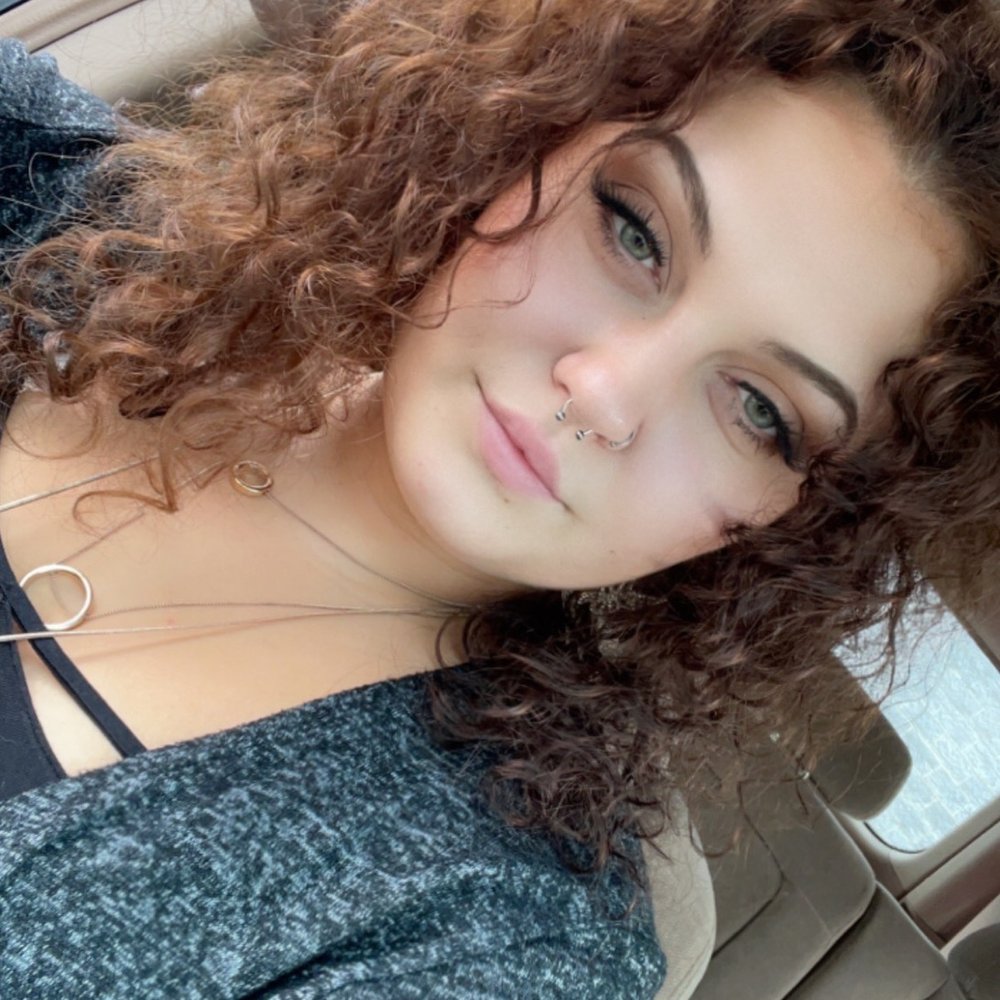 Christina Hoke's Instagram, Twitter & Facebook on IDCrawl