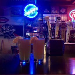 PUB N’ SUB - Updated January 2026 - 251 Photos & 292 Reviews - 1000 ...