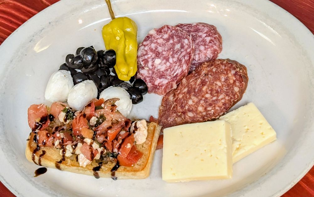 CONNER’S PORCH SWING - Updated January 2026 - 15 Photos - 7050 SC-90 ...