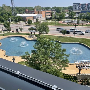 OLATHE DOWNTOWN LIBRARY - Updated October 2025 - 57 Photos & 19 Reviews ...