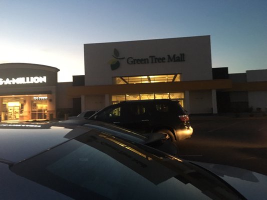 GREEN TREE MALL - Updated December 2025 - 21 Photos & 35 Reviews - 757 ...