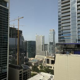 THE HEADLINERS CLUB - Updated December 2025 - 65 Photos & 18 Reviews ...