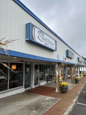 WELL BEAN COFFEE HOUSE - Updated October 2025 - 81 Photos & 21 Reviews ...