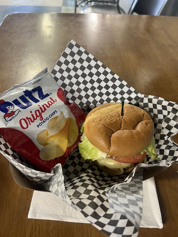 TRIPLE NINES BAR & BILLIARDS - Updated October 2024 - 56 Photos & 62 ...