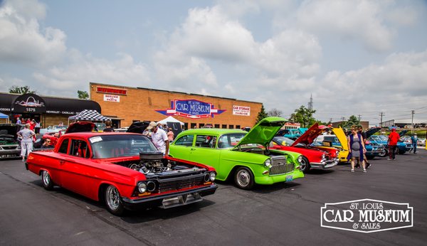 ST LOUIS CAR MUSEUM & AUTO SALES - 55 Photos & 14 Reviews - 1575 ...