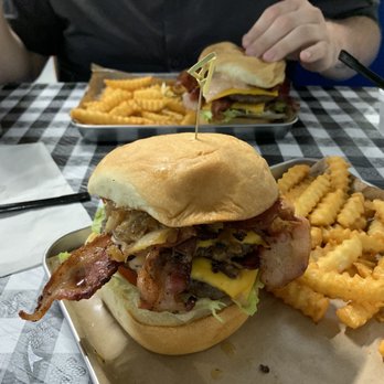 BIFF BUZBY’S BURGERS - Updated January 2025 - 520 Photos & 528 Reviews ...