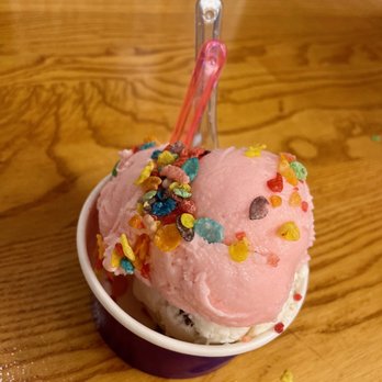 BEACH HOUSE ICE CREAM - Updated August 2025 - 24 Photos & 30 Reviews ...