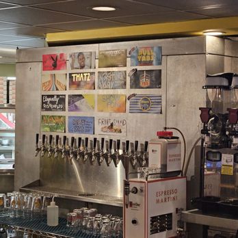 BRICKSWORTH BEER CO - Updated May 2025 - 135 Photos & 79 Reviews - 305 ...