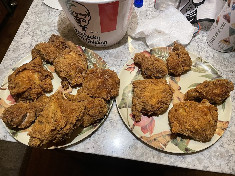 KFC - Updated July 2025 - 26 Reviews - 5813 Antioch Rd, Gladstone ...