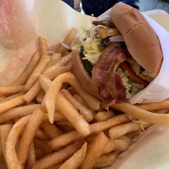 PIT STOP DINER - Updated May 2025 - 788 Photos & 1027 Reviews - 3825 ...