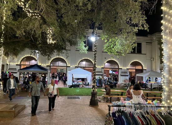 BROWNSVILLE MARKET SQUARE - Updated October 2025 - 1150 Market Square ...