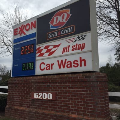 EXXON GAS & PIT STOP - Updated October 2025 - 12 Photos - 6201 ...