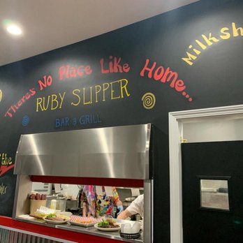 RUBY SLIPPER BAR AND GRILL - Updated June 2024 - 47 Photos & 57 Reviews - 3965 Bethel Rd SE ...