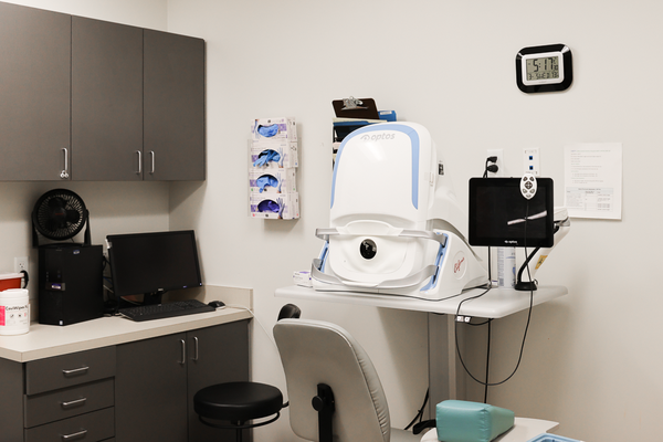 RETINAL CONSULTANTS OF ARIZONA - Updated November 2025 - 28 Photos & 42 ...