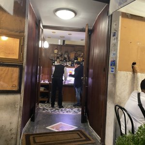 ABRUZZI - 75 Photos & 48 Reviews - Via del Vaccaro 1, Roma, Italy ...