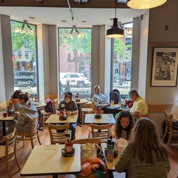 TRIDENT BOOKSELLERS & CAFÉ - 981 Photos & 2046 Reviews - 338 Newbury St ...