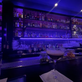 EVERYTHING’S JAKE NYC BAR & LOUNGE - Updated June 2025 - 86 Photos & 30 ...