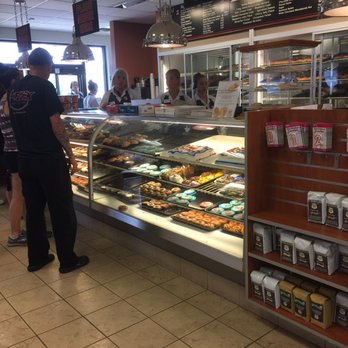 DONUT BANK BAKERY AND COFFEE SHOP - Updated October 2025 - 13 Photos ...