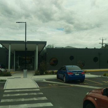 CASTELLO’S PAKENHAM HOTEL - Updated December 2024 - 226-230 Princes Hwy ...