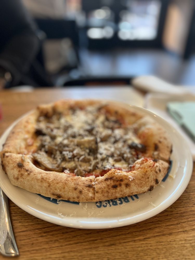 PIZZERIA ALBERICO - Updated December 2025 - 123 Photos & 57 Reviews ...