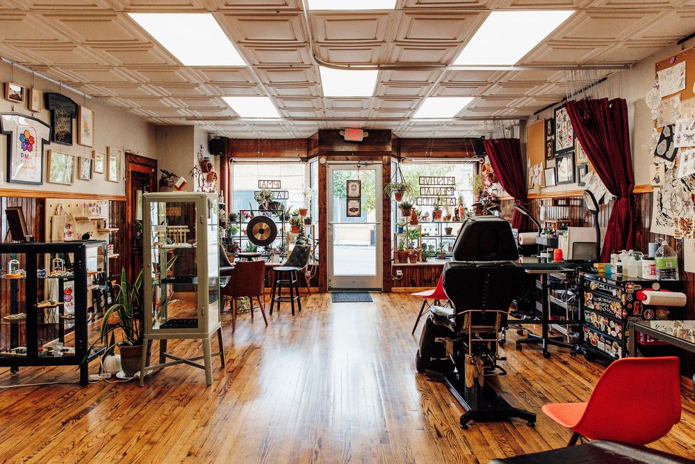 PMA TATTOO - Updated July 2025 - 114 Photos & 26 Reviews - 637 Broadway ...